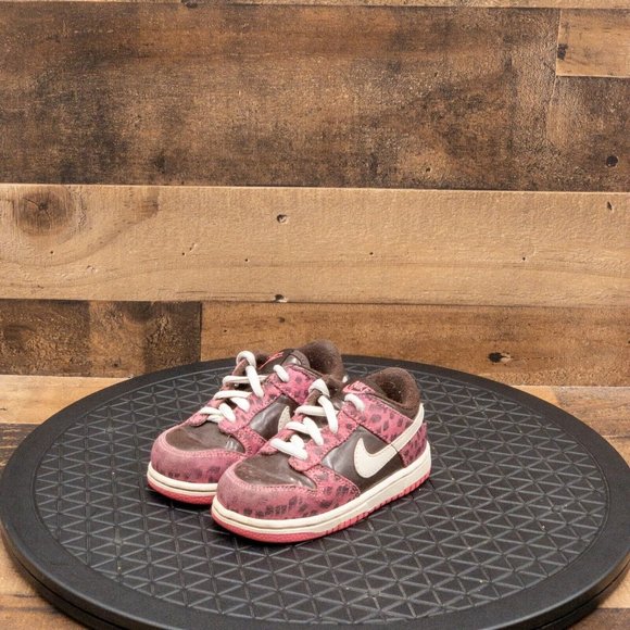 Nike | Shoes | Nike Lil Dunk Low 205 Vintage Kids Athletic Shoes Pink ...